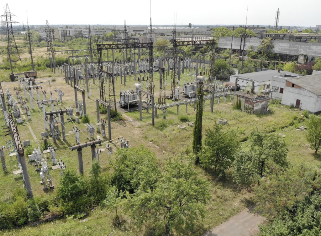 Overhead vs. Underground: Power System Cost Comparison